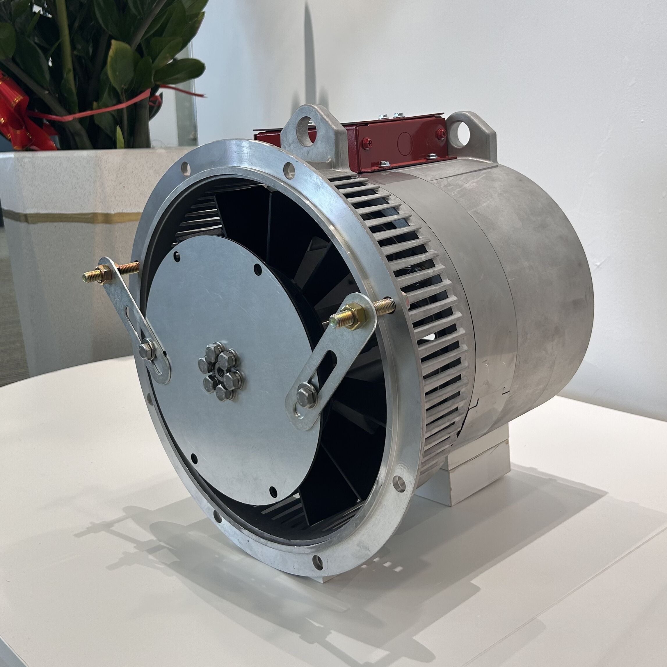 Light Tower Alternator – FUJIAN KWISE GENERATOR CO.,LTD